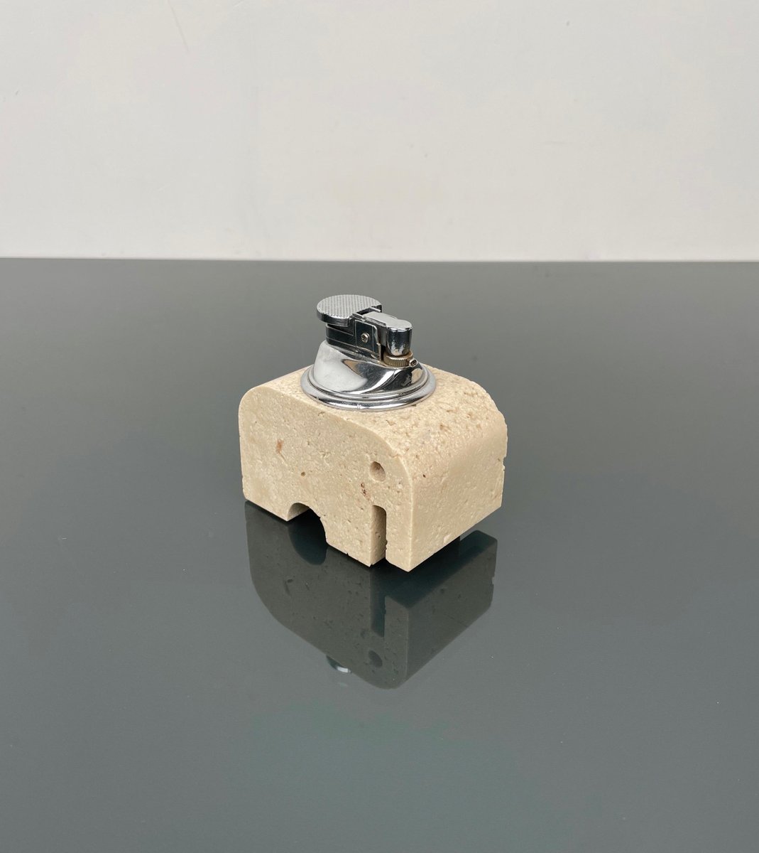 Italian Lighter Elephant in Travertine by Fratelli Mannelli, 1970s for ...