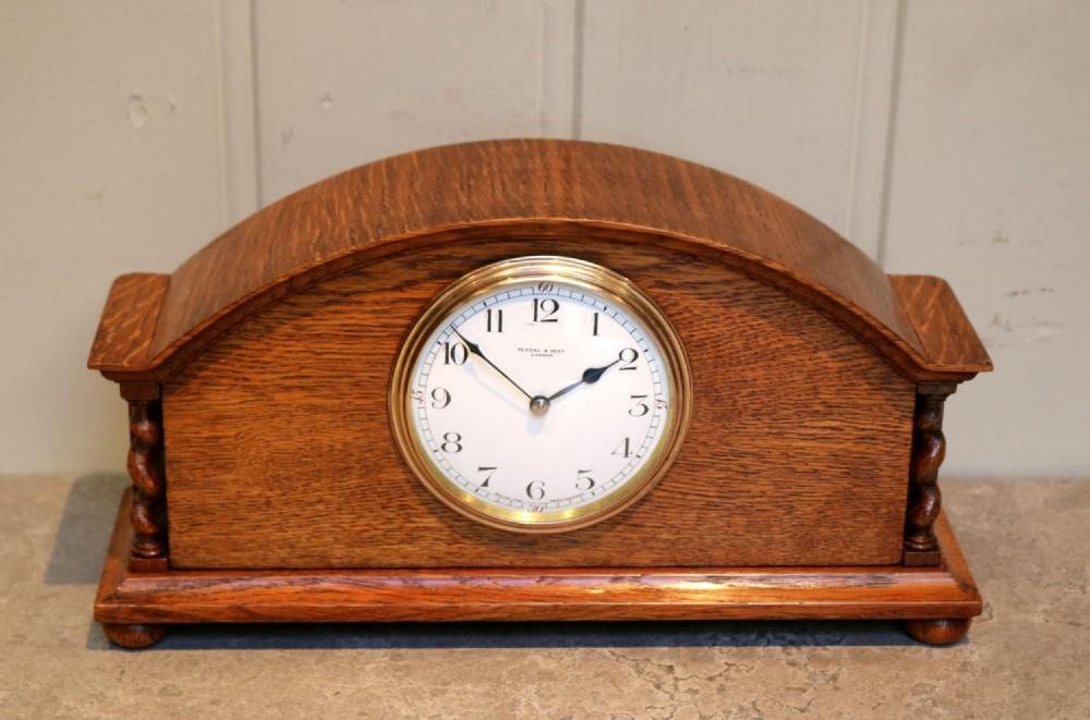 Small Oak Mantel Clock for sale at Pamono