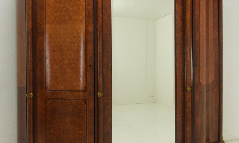 Art Deco Root Wood Wardrobe, 1925 for sale at Pamono