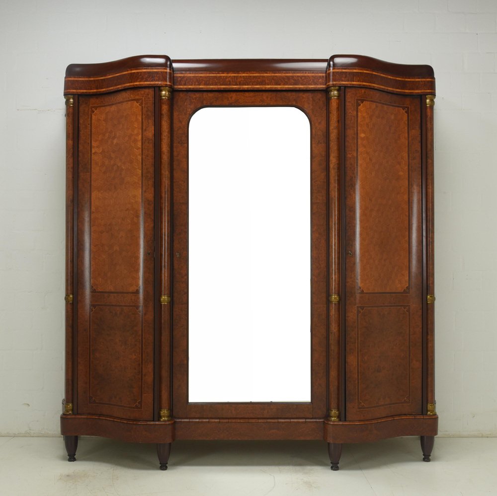 Art Deco Root Wood Wardrobe, 1925 for sale at Pamono