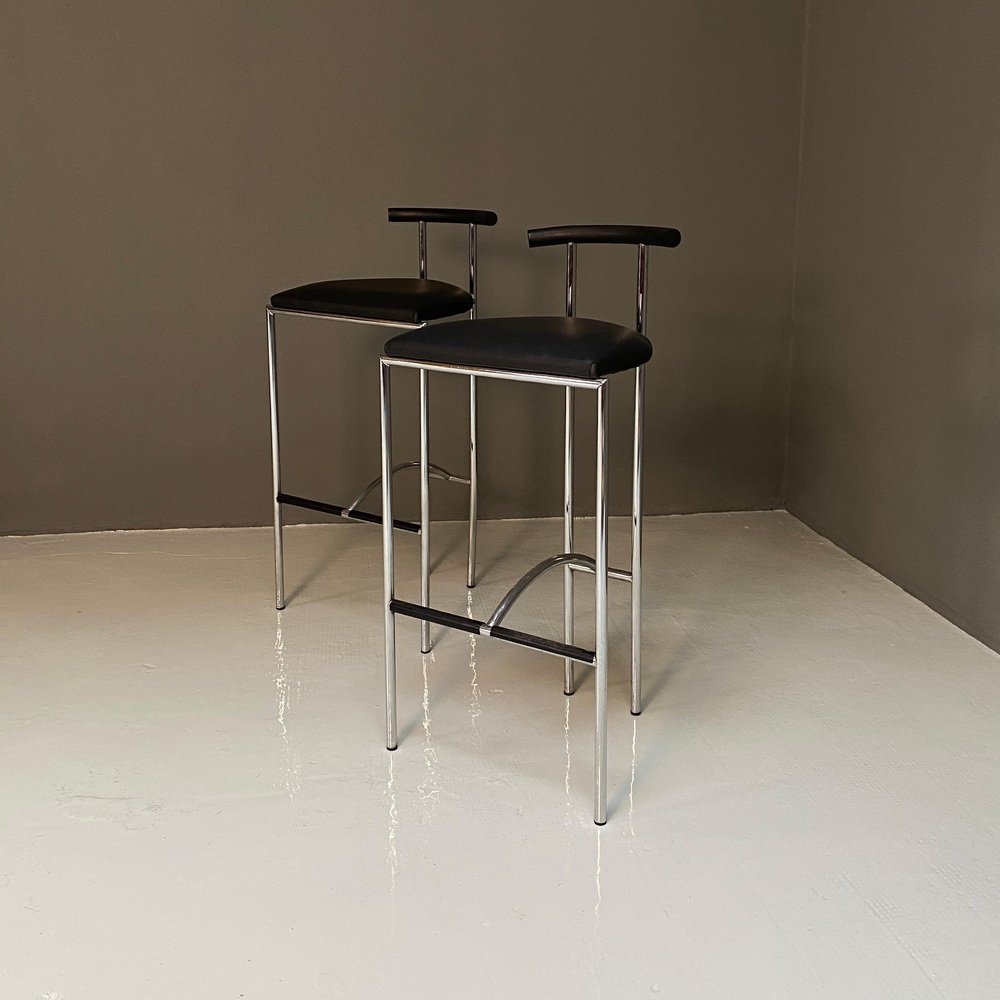 Italienische Moderne Schwarze Tokyo Hocker von Rodney Kinsman für ...