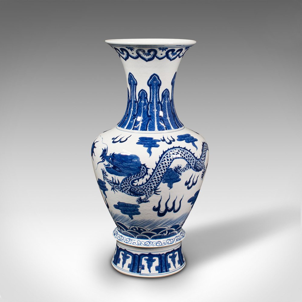 Vintage Baluster Vase, 1940s for sale at Pamono