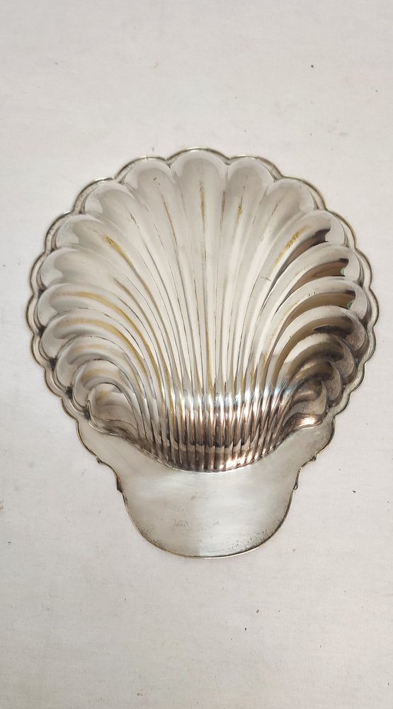 Spanish Shell-Shaped Brass Tray, 1970s for sale at Pamono