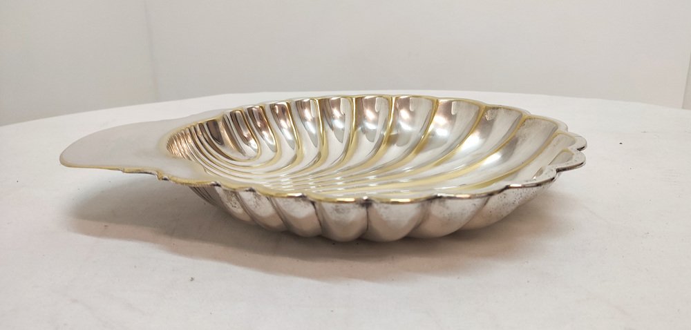 Spanish Shell-Shaped Brass Tray, 1970s for sale at Pamono