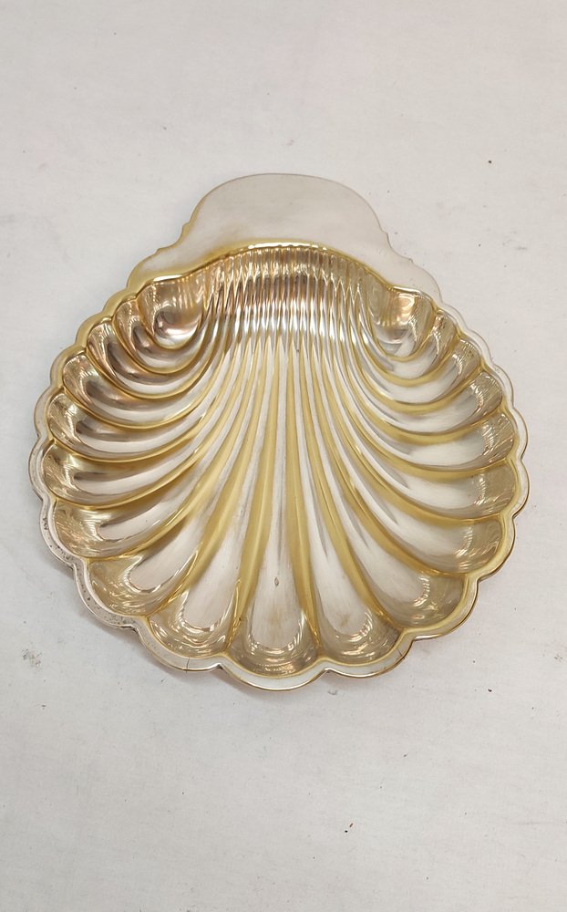 Spanish Shell-Shaped Brass Tray, 1970s for sale at Pamono
