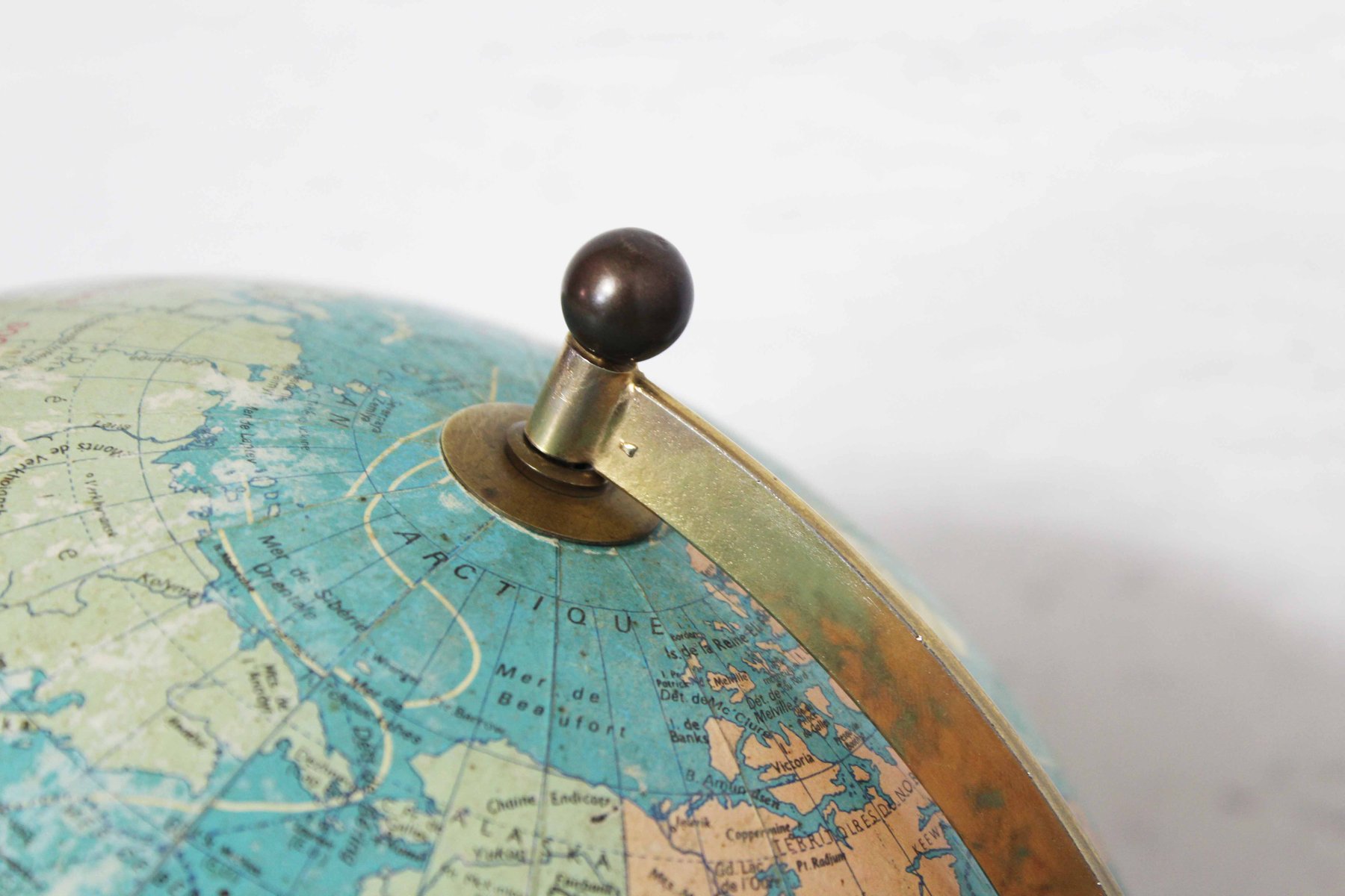 Beleuchteter französischer Vintage Globus aus Glas von Taride, 1965 bei ...