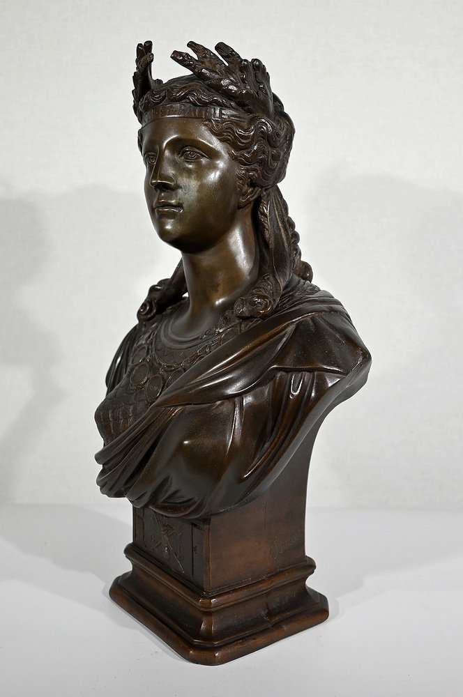 After T. Doriot, La République, 19th-Century, Metal for sale at Pamono