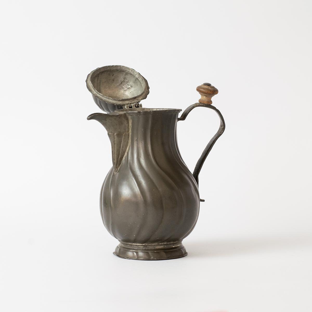 18th Century Rococo Coffee Pot for sale at Pamono