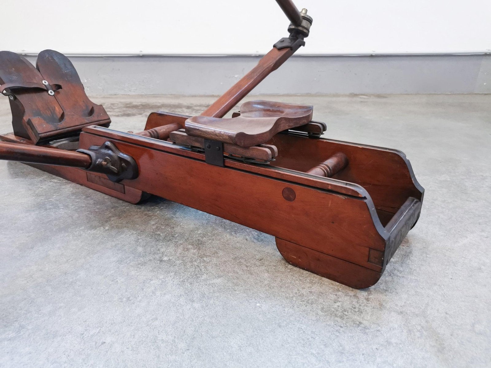 Vintage Beech Rowing Machine for sale at Pamono