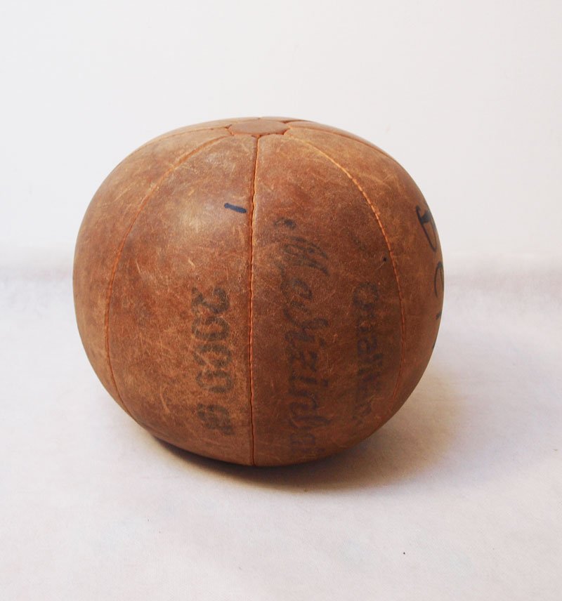 Leather Medical Ball for sale at Pamono