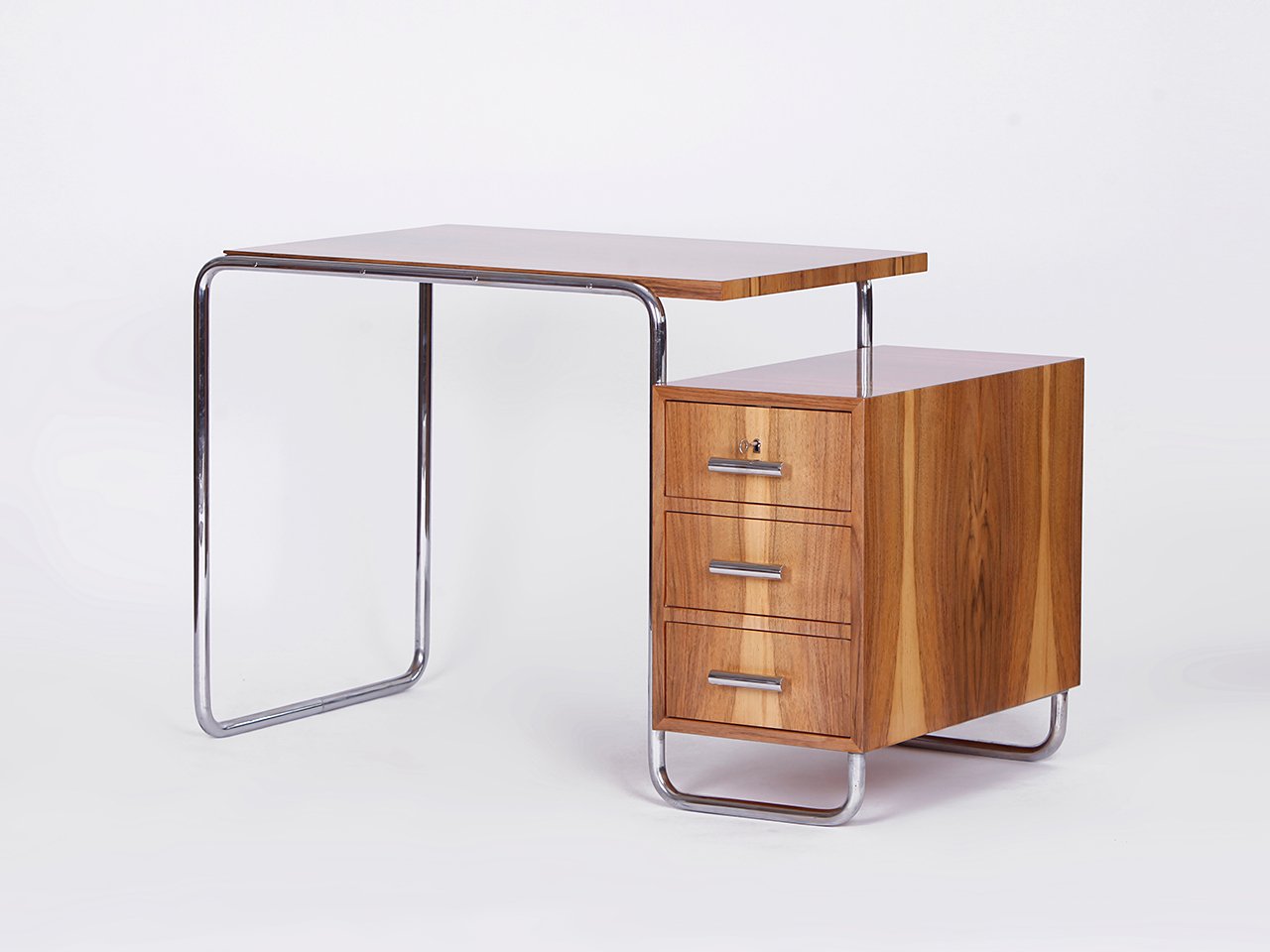 Functionalist Walnut Veneer Steel Tube Desk, 1930s for sale at Pamono