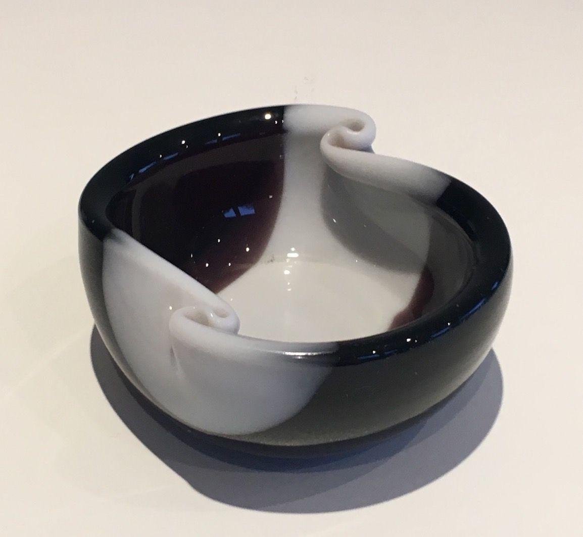 Two Tone Glass box for sale at Pamono