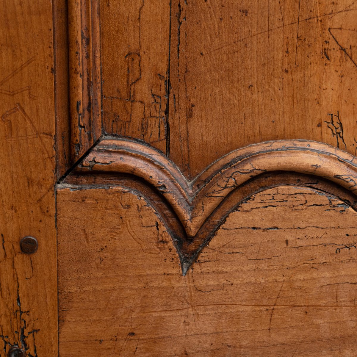 Early 20th Century Traditional Spanish Wood Wardrobe for sale at Pamono