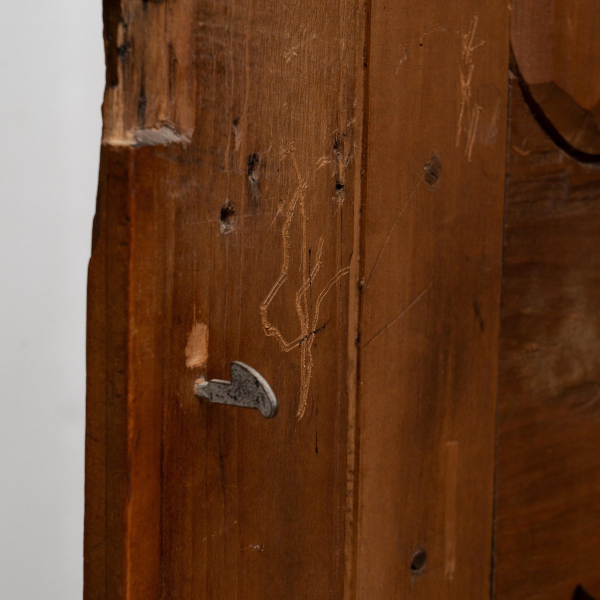Early 20th Century Traditional Spanish Wood Wardrobe for sale at Pamono