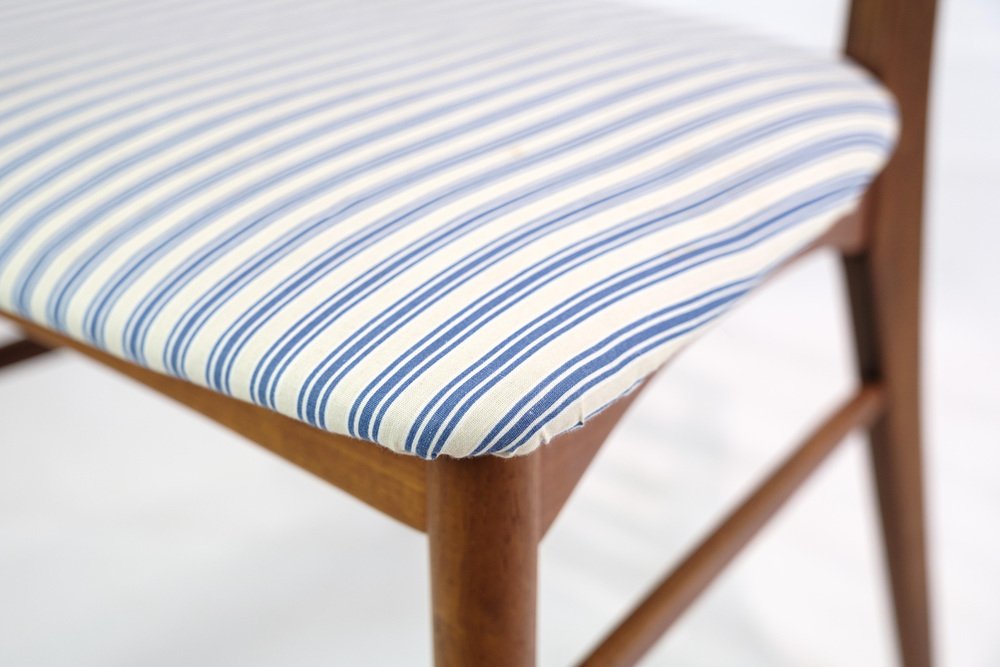 Vintage Model Lis Chairs by Niels Koefoed, 1960s, Set of 4 for sale at ...