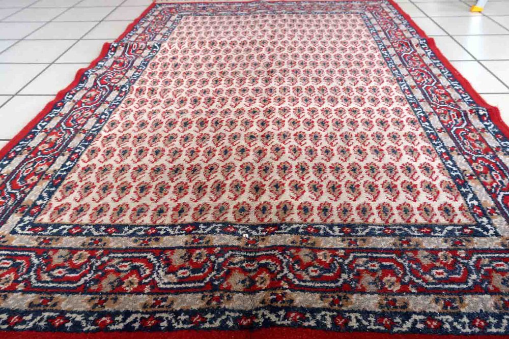 Vintage Italian Traditional Rug, 1970s for sale at Pamono