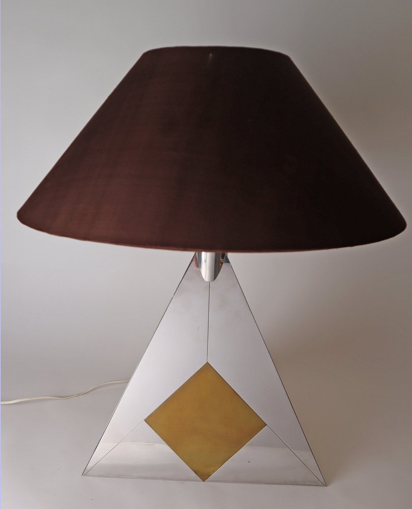 Mid-Century Pyramid Table Lamp for sale at Pamono