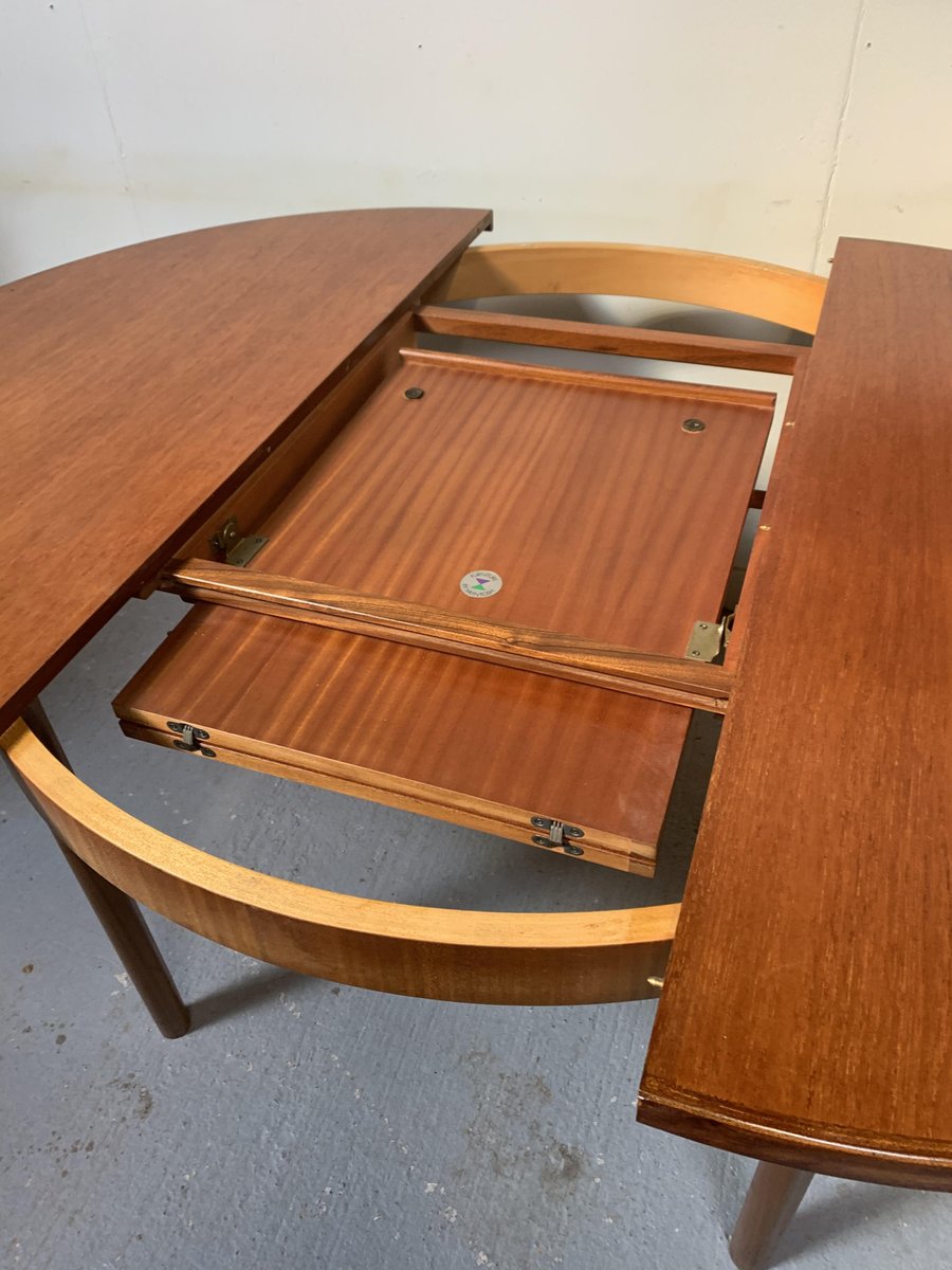 Runder Esstisch von McIntosh, 1970er bei Pamono kaufen