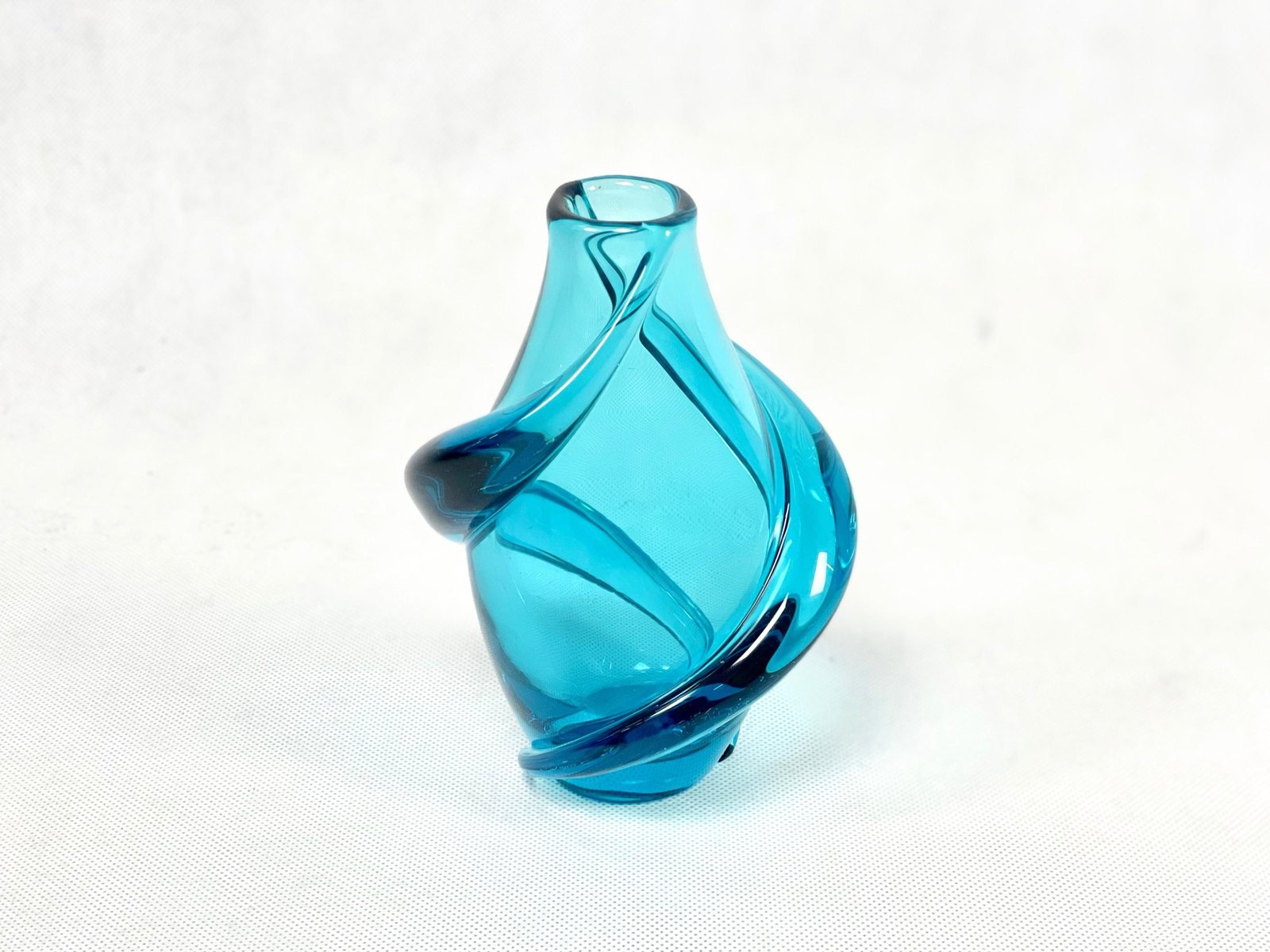 Art Glass Vas attributed to Frantisek Zemek for Železny Brod, 1950s for ...