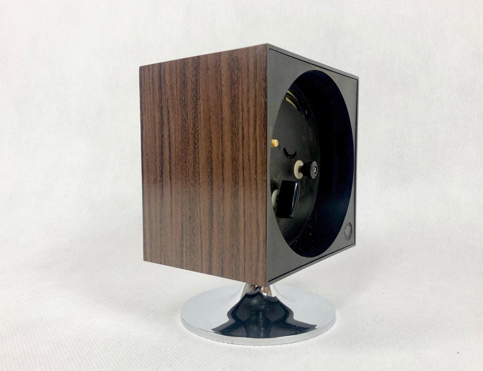 Space Age Tulip Tokyo Tokei Clock from Coral, 1960s for sale at Pamono