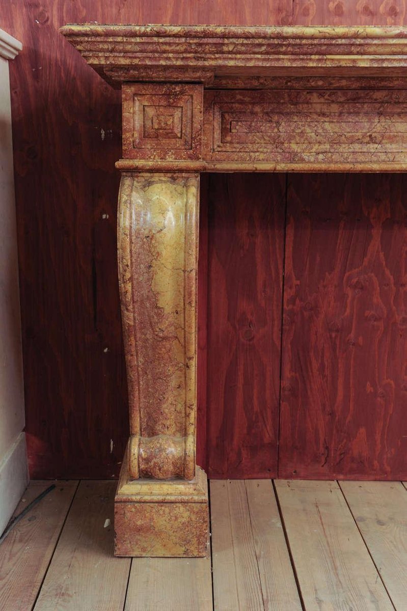 Französischer Empire Kaminsims aus Marmor, 19. Jh bei Pamono kaufen