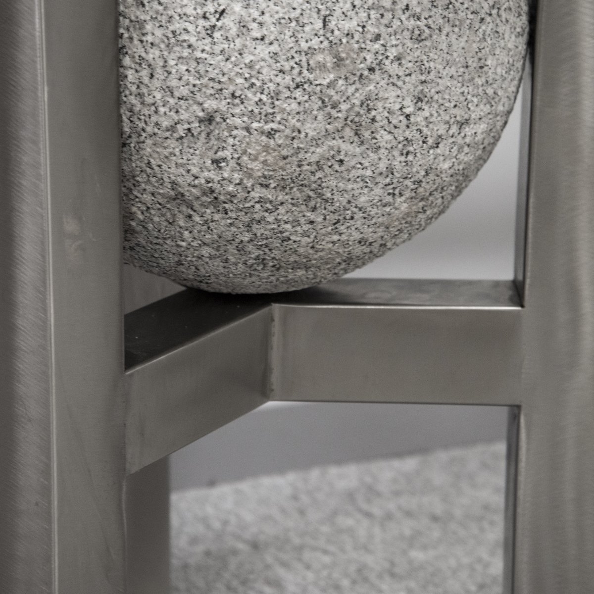 Guéridon Table by Etienne Allemeersch, 1970s for sale at Pamono