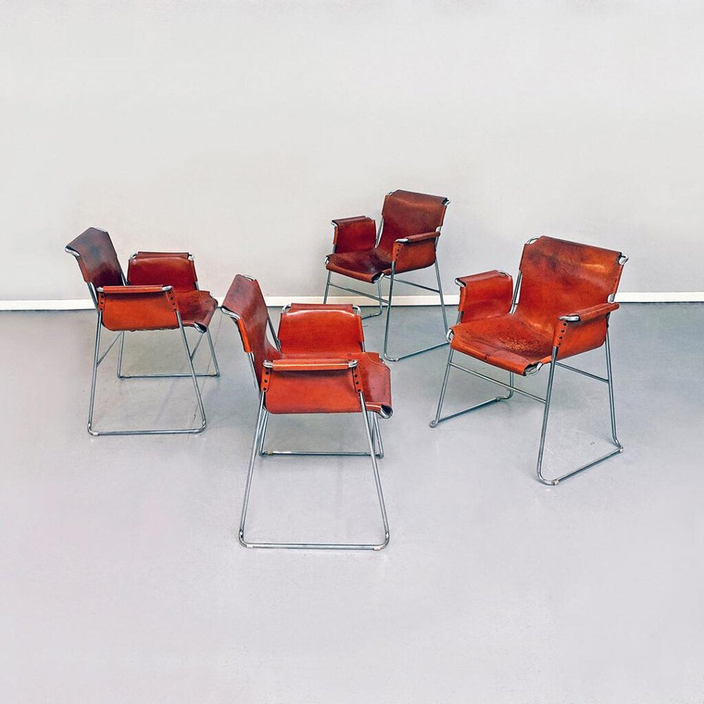 Moderne schweizer Mid-Century Ledersessel mit verchromten Beinen, 4er ...