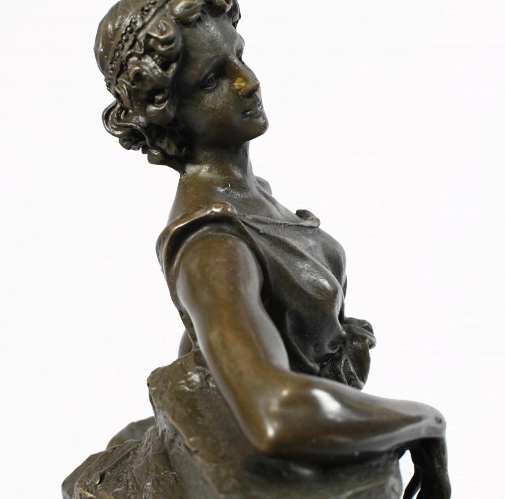 Classic Italian Bronze Maiden Statue from Preif Toga for sale at Pamono