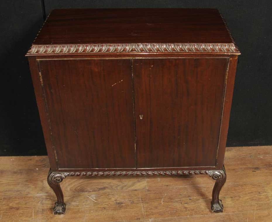 Antique Victorian Chest in Mahogany for sale at Pamono