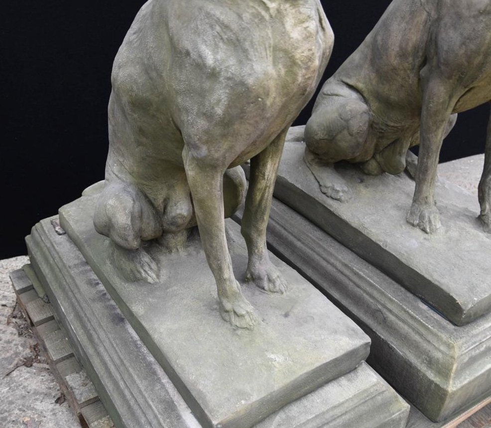 Large English Stone Guard Dogs Garden Statue, Set of 2 for sale at Pamono