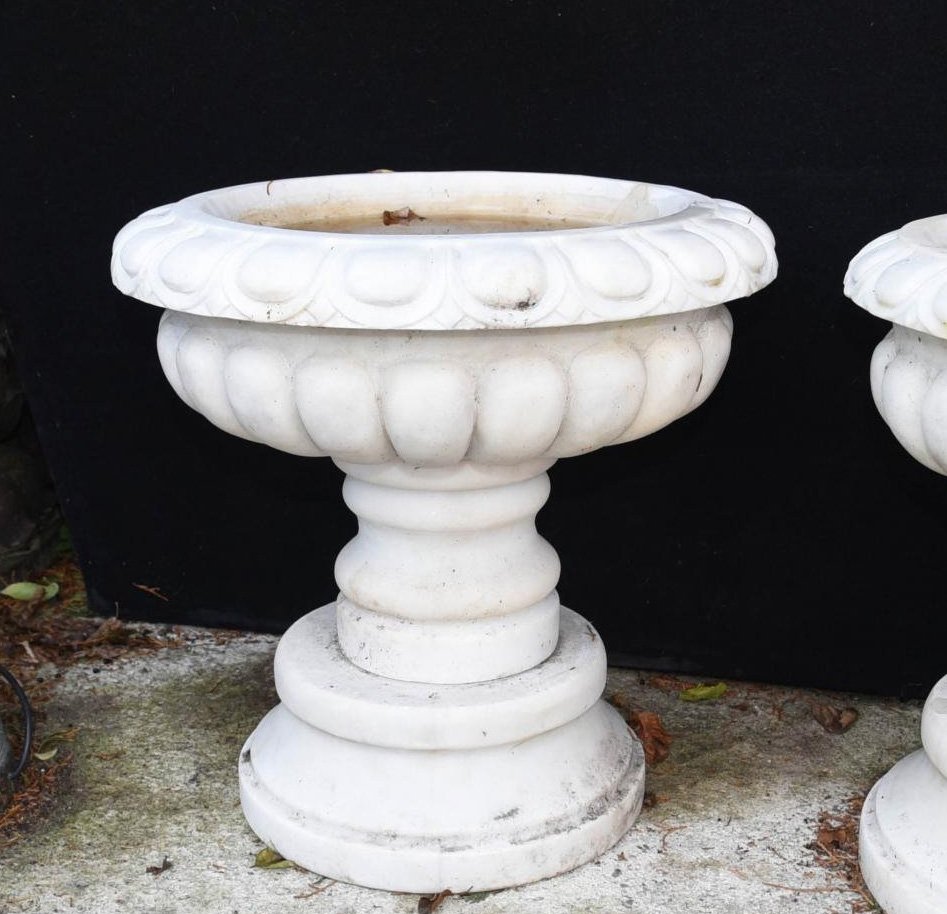 English Stone Garden Planters, Set of 2 for sale at Pamono