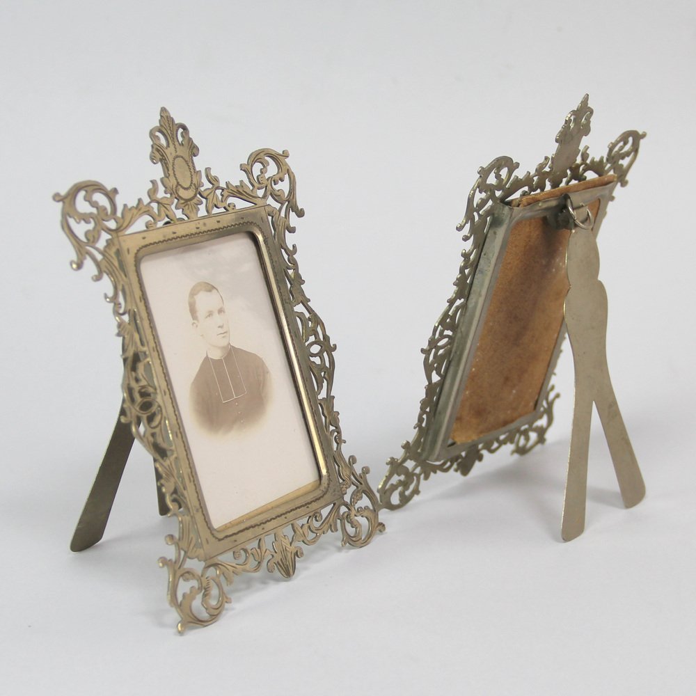 Antique Portrait Frames, 1800s, Set of 2 for sale at Pamono