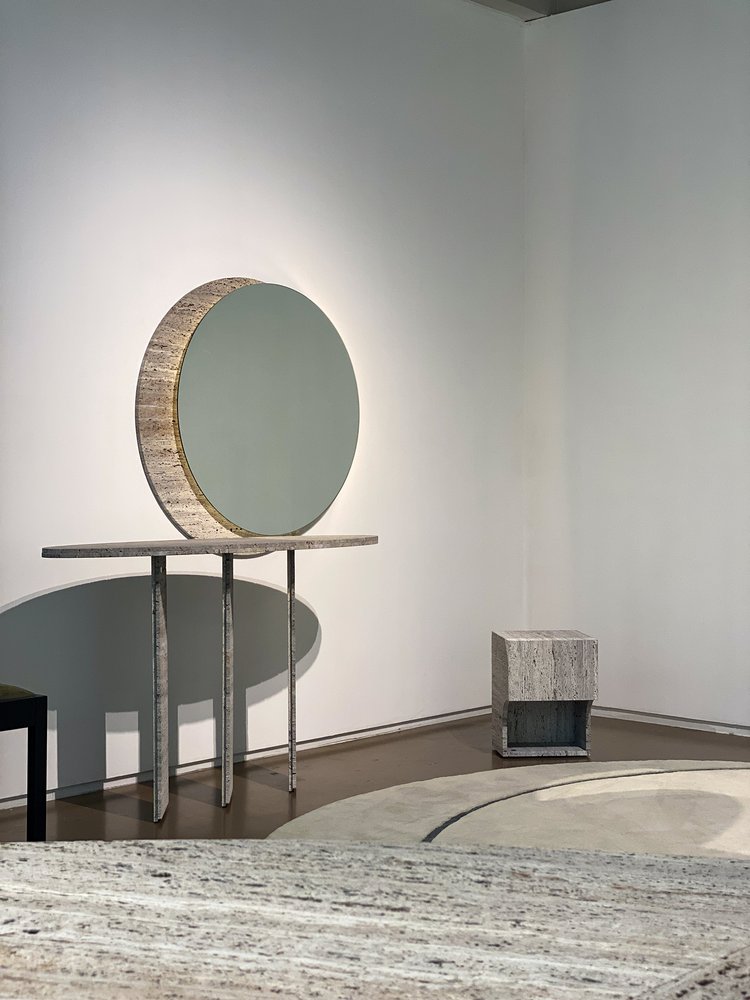 02 Titanium Round Mirror with Led-Lighting in Travertine from barh ...