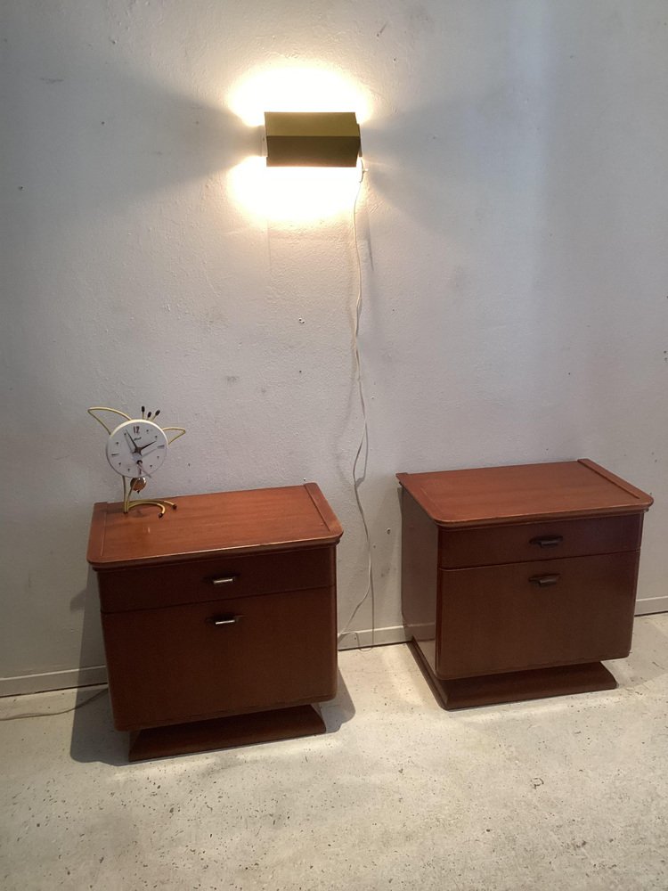 Comodini Art Déco, anni '20, set di 2 in vendita su Pamono