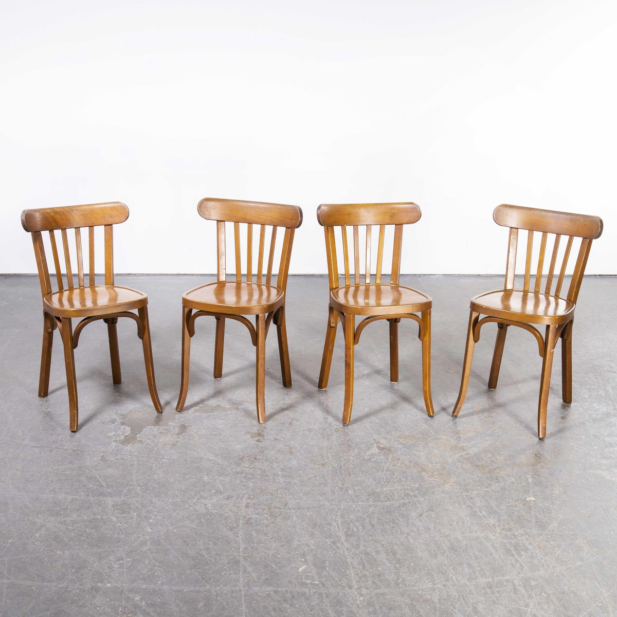 French Honey Bentwood Dining Chairs from Baumann, 1950s, Set of 4 for ...