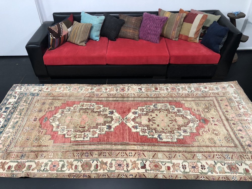 Antique Turkish Wool Rug for sale at Pamono