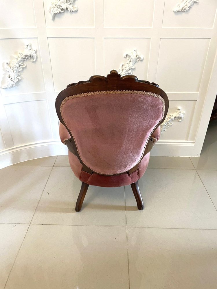 Antique Victorian Carved Walnut Living Room Set, 1860s, Set of 3 for ...