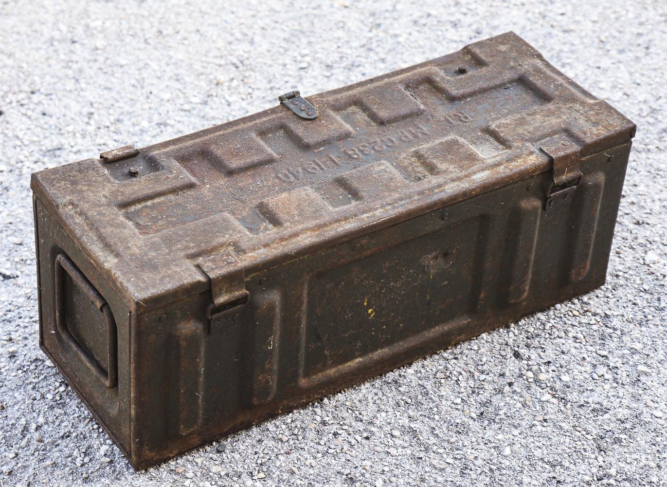 Vintage Metal Military Trunk, 1940s for sale at Pamono