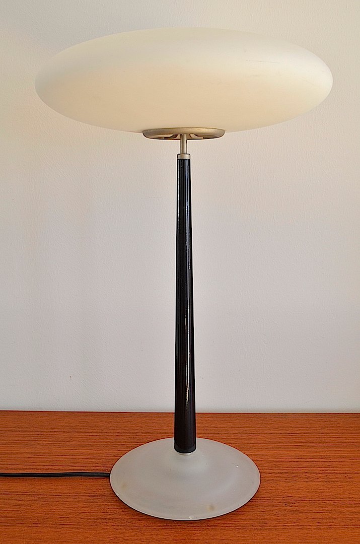 Pao T2 Table Lamp by Matteo Thun for Arteluce, 1990s for sale at Pamono