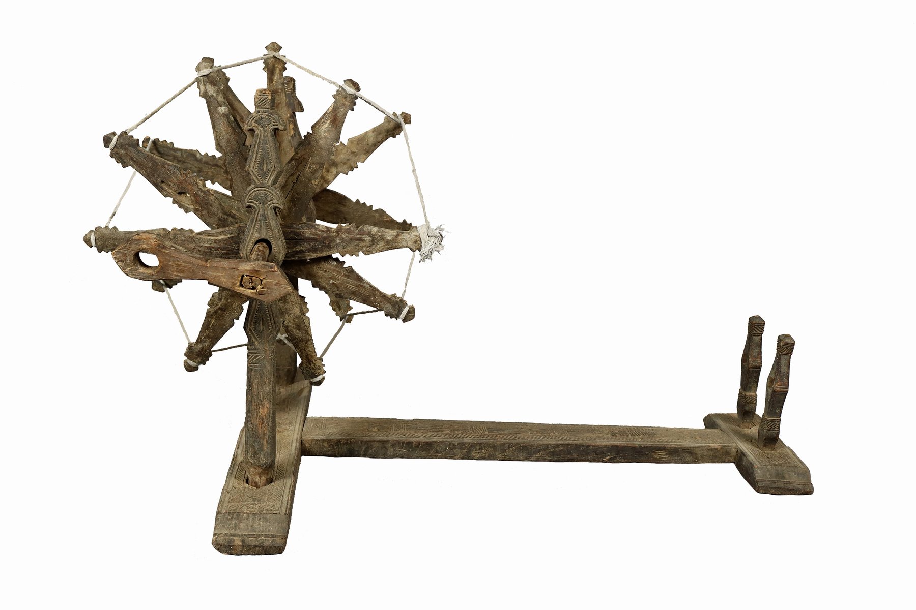 Antique Traditional Basic Spinning Wheel, Nuristan Charkha, 1890s for ...