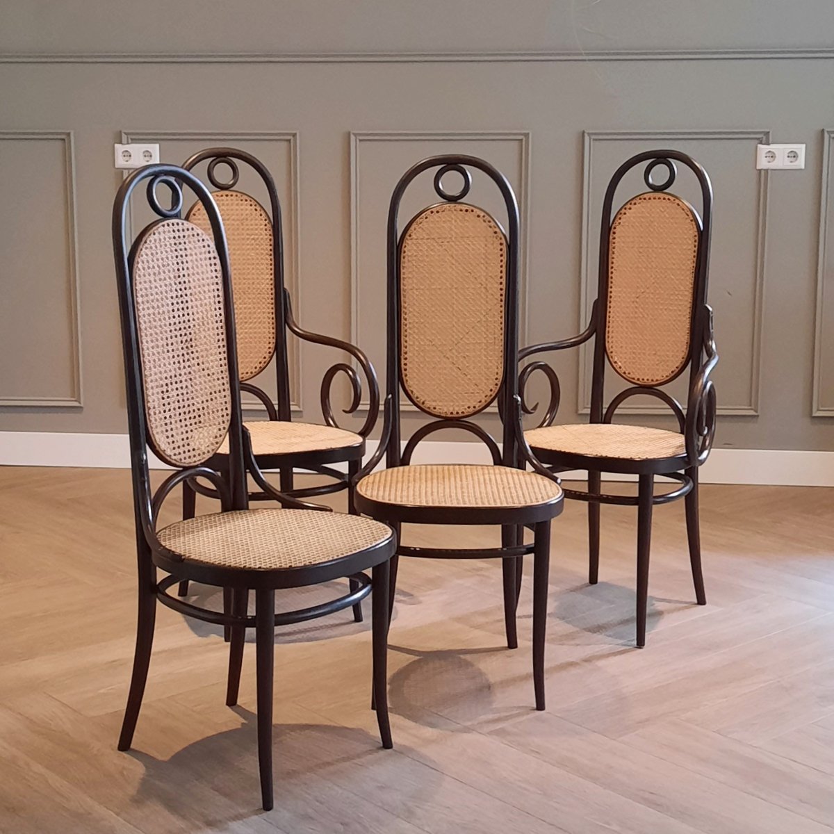 Nr. 207 Esszimmerstühle von Michael Thonet für Thonet, 1970er, 4er Set ...