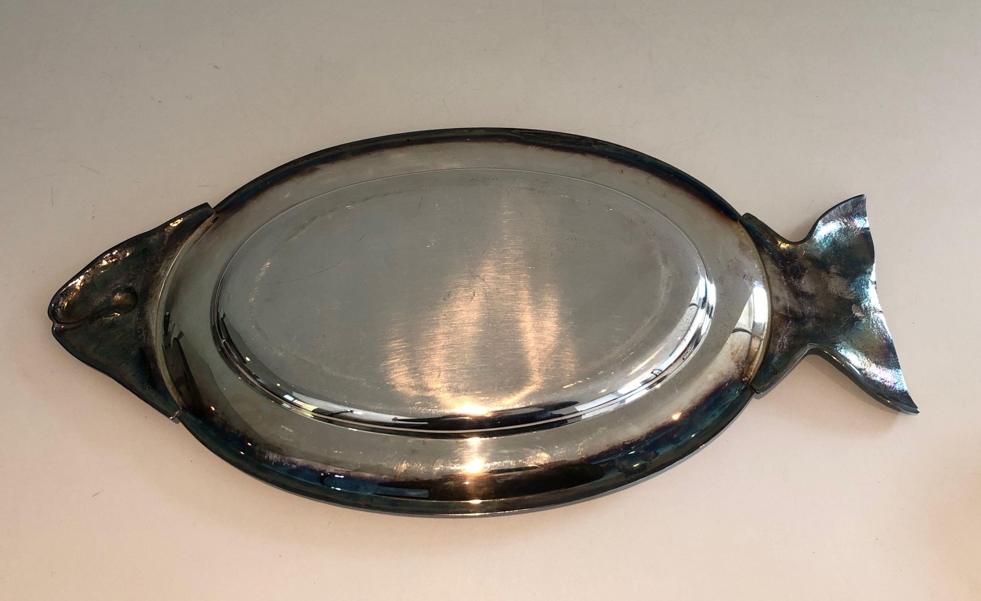 Italian Silver Metal Trays in Fish Shape, 1970s for sale at Pamono