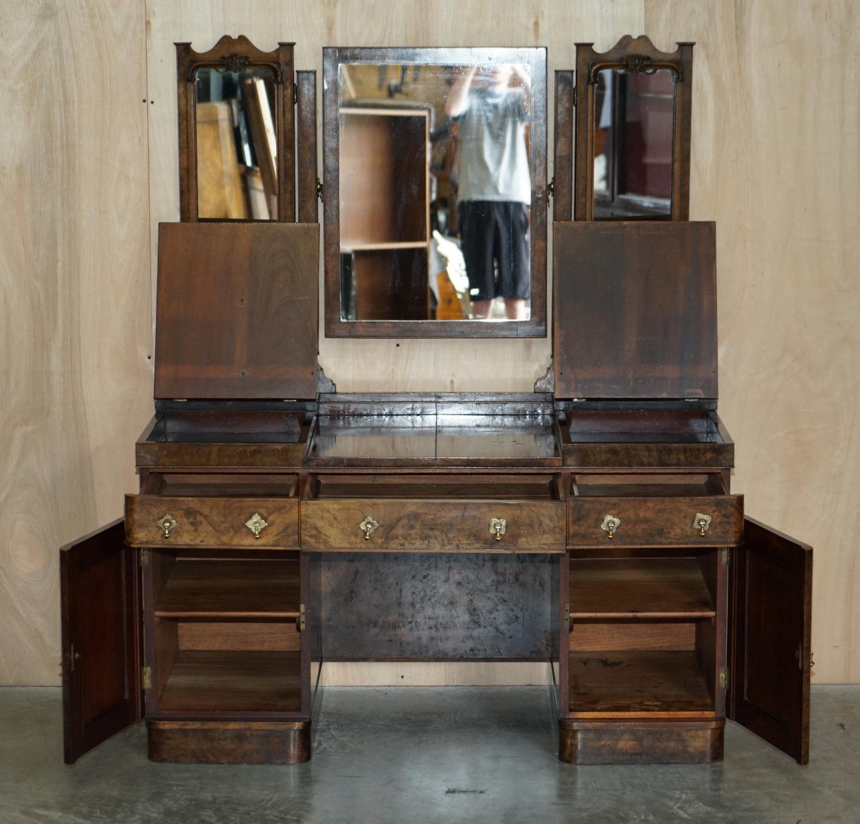 Antique Gothic Burr & Burl Dressing Table with Brass Fittings for sale ...