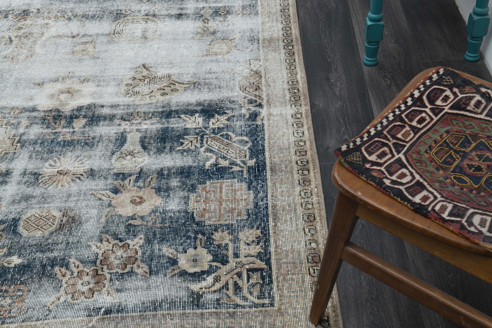 Vintage Turkish Blue Area Rug for sale at Pamono