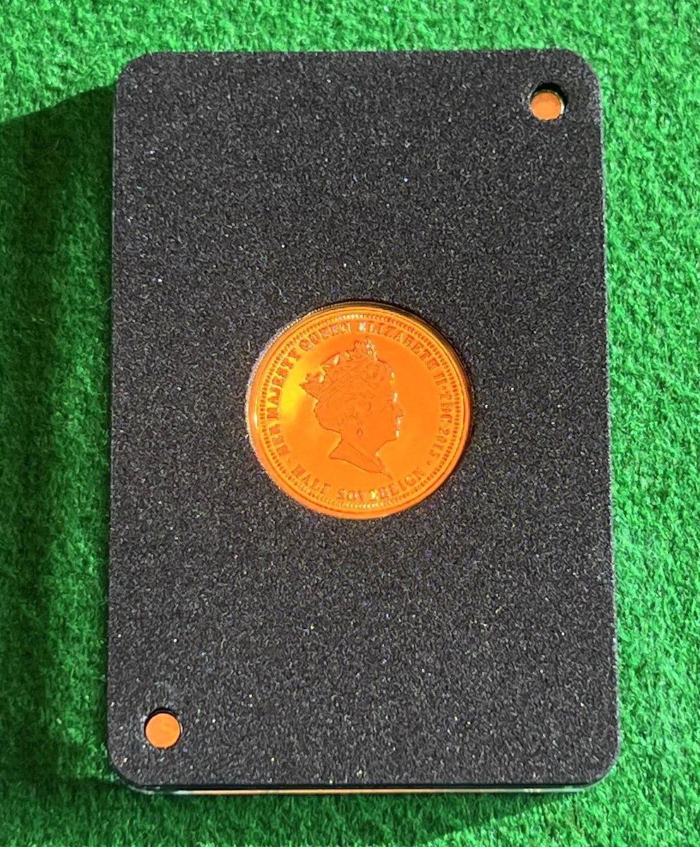 22ct Gold Queen Elizabeth ii 2015 Longest Reigning Monarch 3 Piece ...