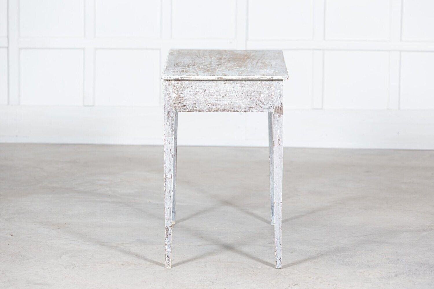 19th Century Swedish Dry Scraped Mahogany Side Table for sale at Pamono