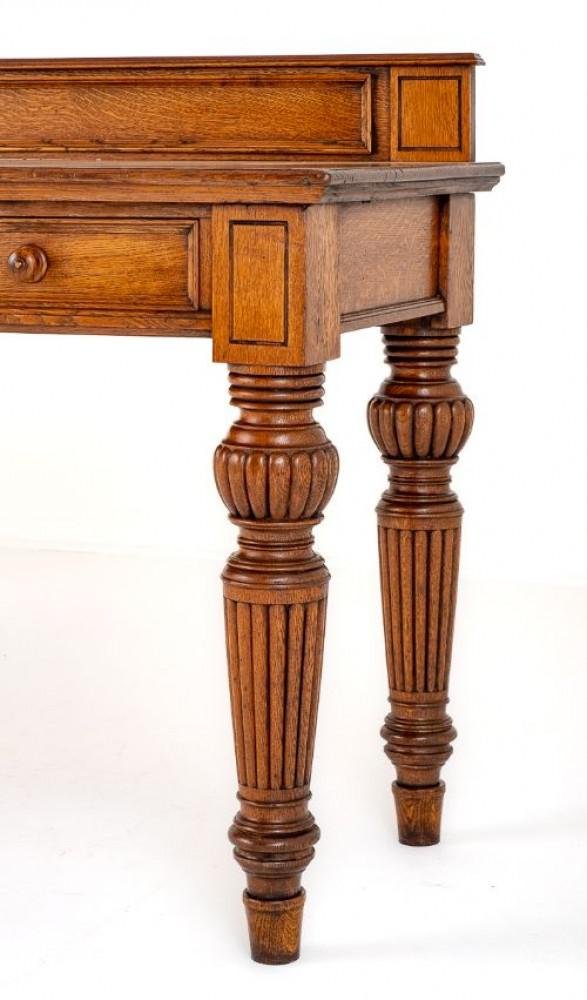 Antique Victorian Oak Desk, 1860s for sale at Pamono