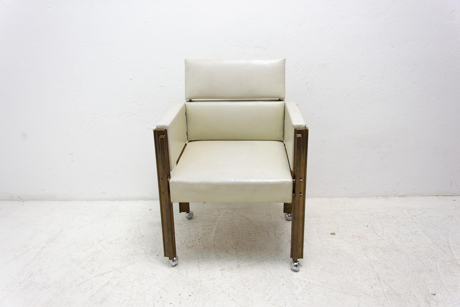 Armchairs by Ladislav Vrátník for Prague Castle, 1970s, Set of 2, Set ...