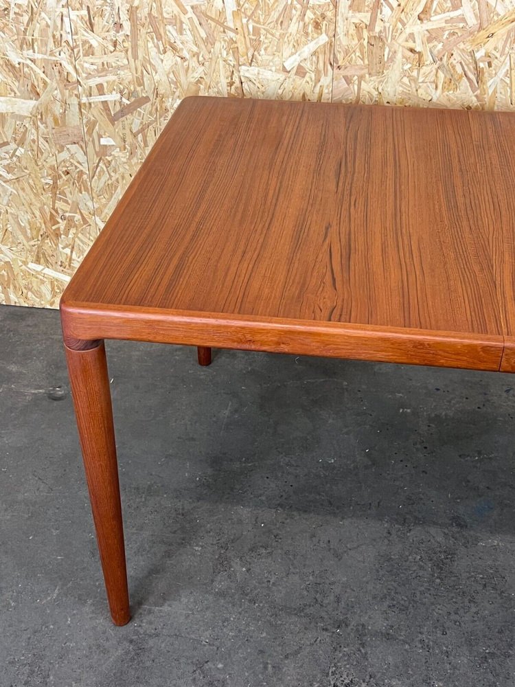 Danish Modern Teak Dining Table, 1970s for sale at Pamono