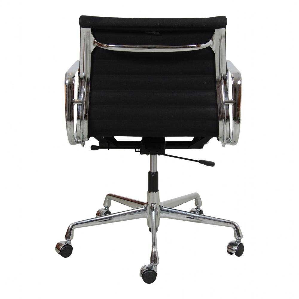 Black Hopsak Fabric Ea-117 Office Chair by Charles Eames for Vitra ...